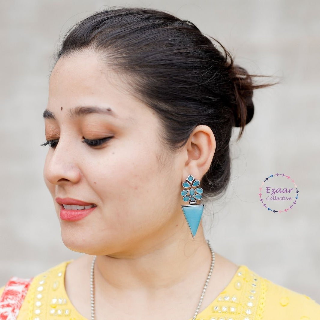 Ezaar Collective | Sustainable Fashion Meets Timeless Elegance